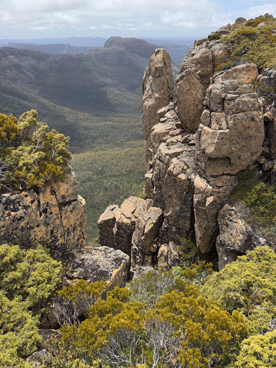 Du Cane Range Traverse (40km) - Cradle Mountain-Lake St Clair National ...