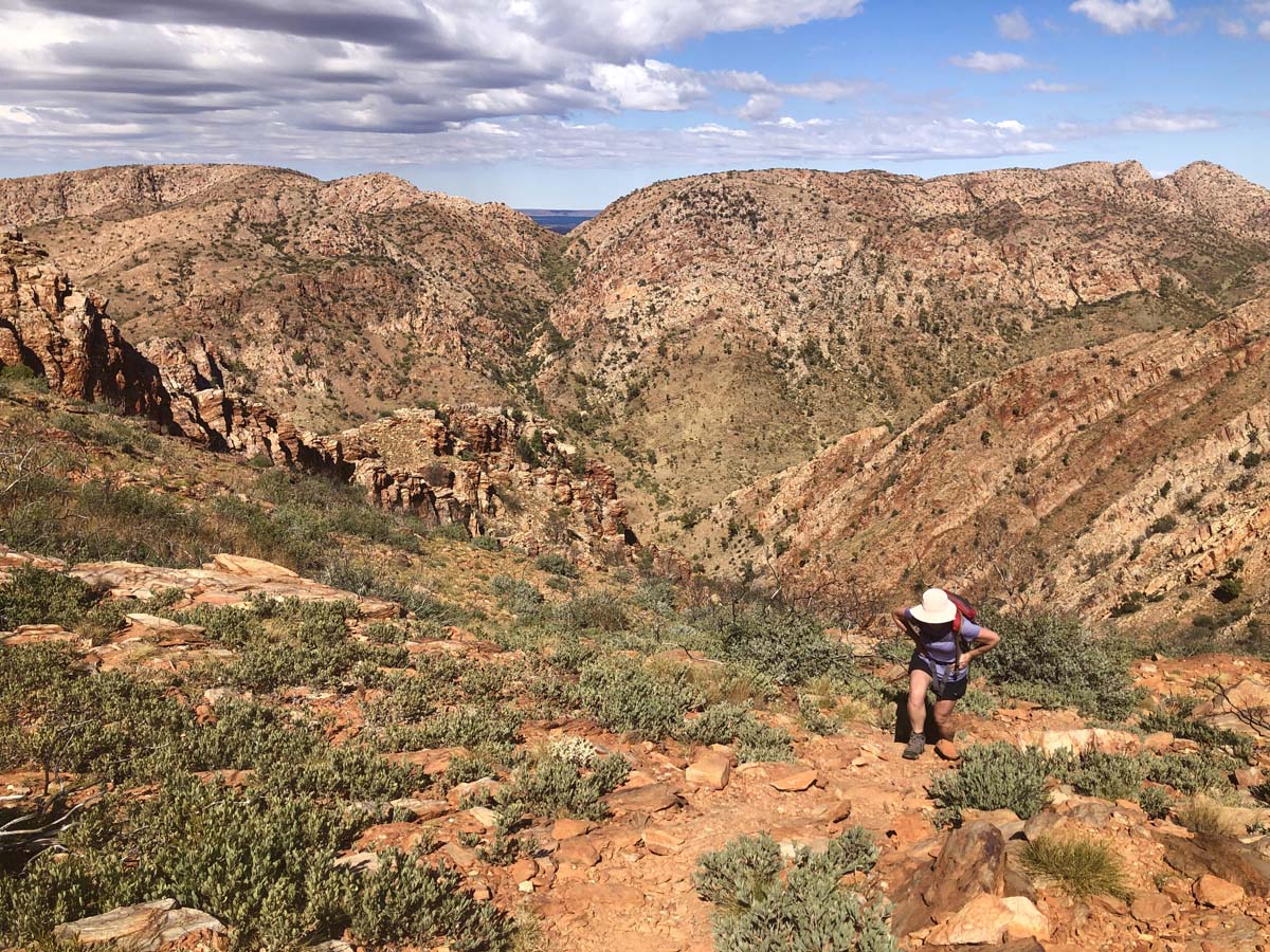 Standley Chasm High Route Loop Hike (23km) - West MacDonnell National ...