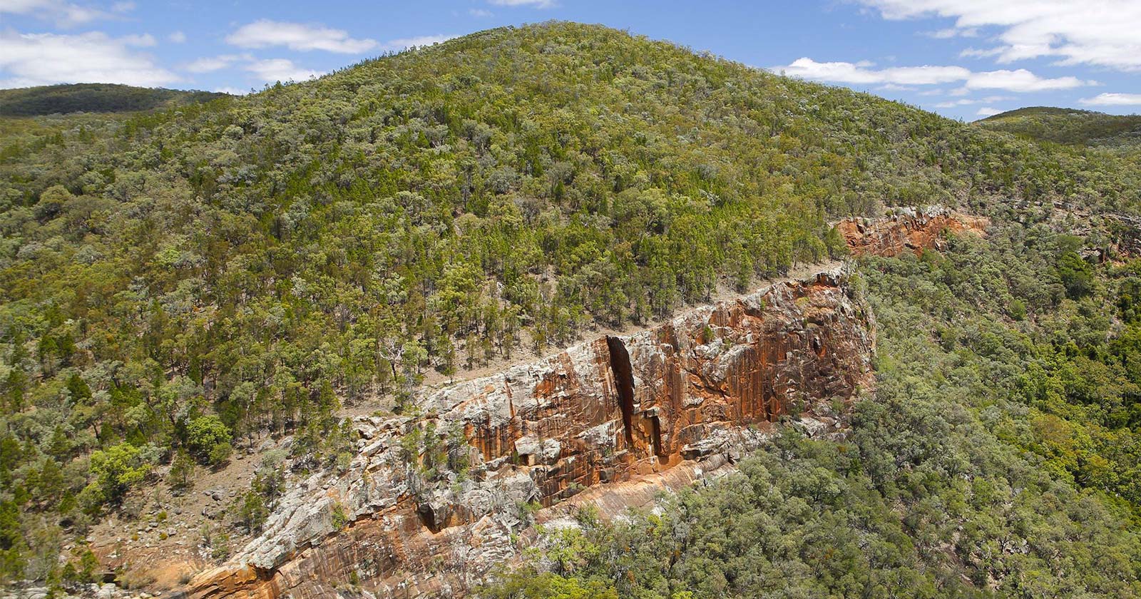 Red Rock Gorge Lookout Walk (500m) - Sundown National Park, QLD